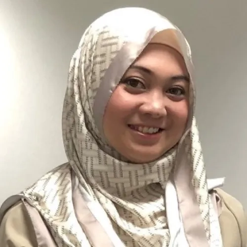 Dayang Hasspariah Binti Sapri | Esri Malaysia